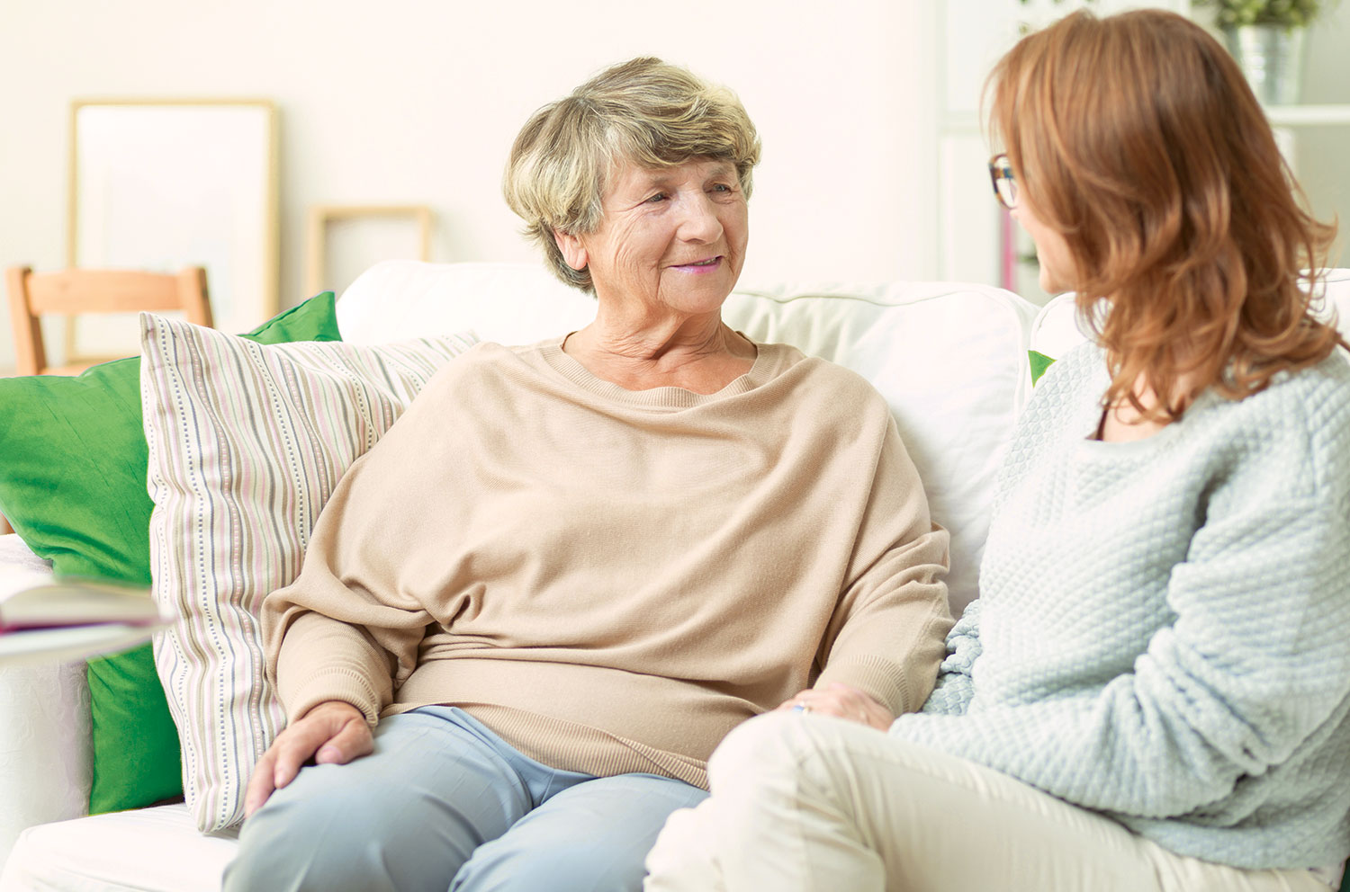 Une personne de confiance : qui et pour quoi faire ? | Tutélaire ...